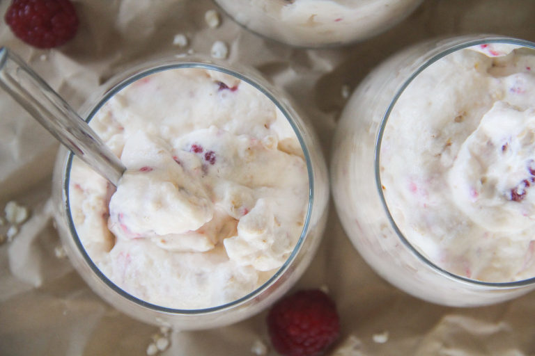 Classic Scottish Cranachan | roamingtaste.com