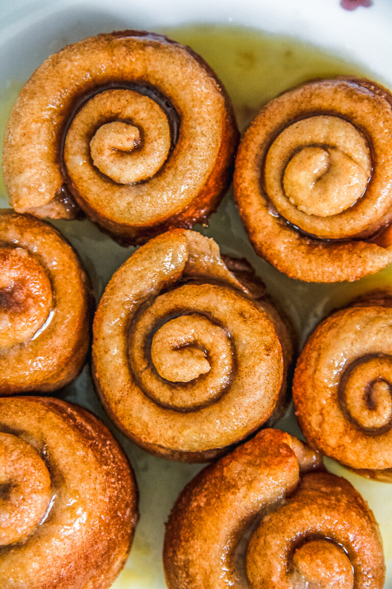 Dutch Ginger Rolls (Gemberbolus) - roamingtaste.com