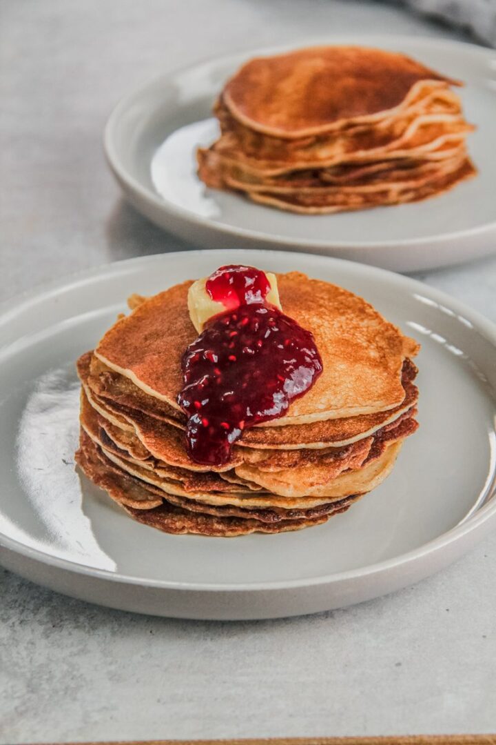 Icelandic Pancakes (Lummur) - roamingtaste.com