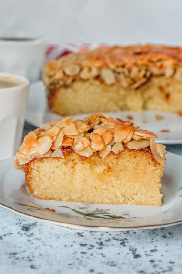 Portuguese Almond Cake (Bolo de Amêndoa) - roamingtaste.com