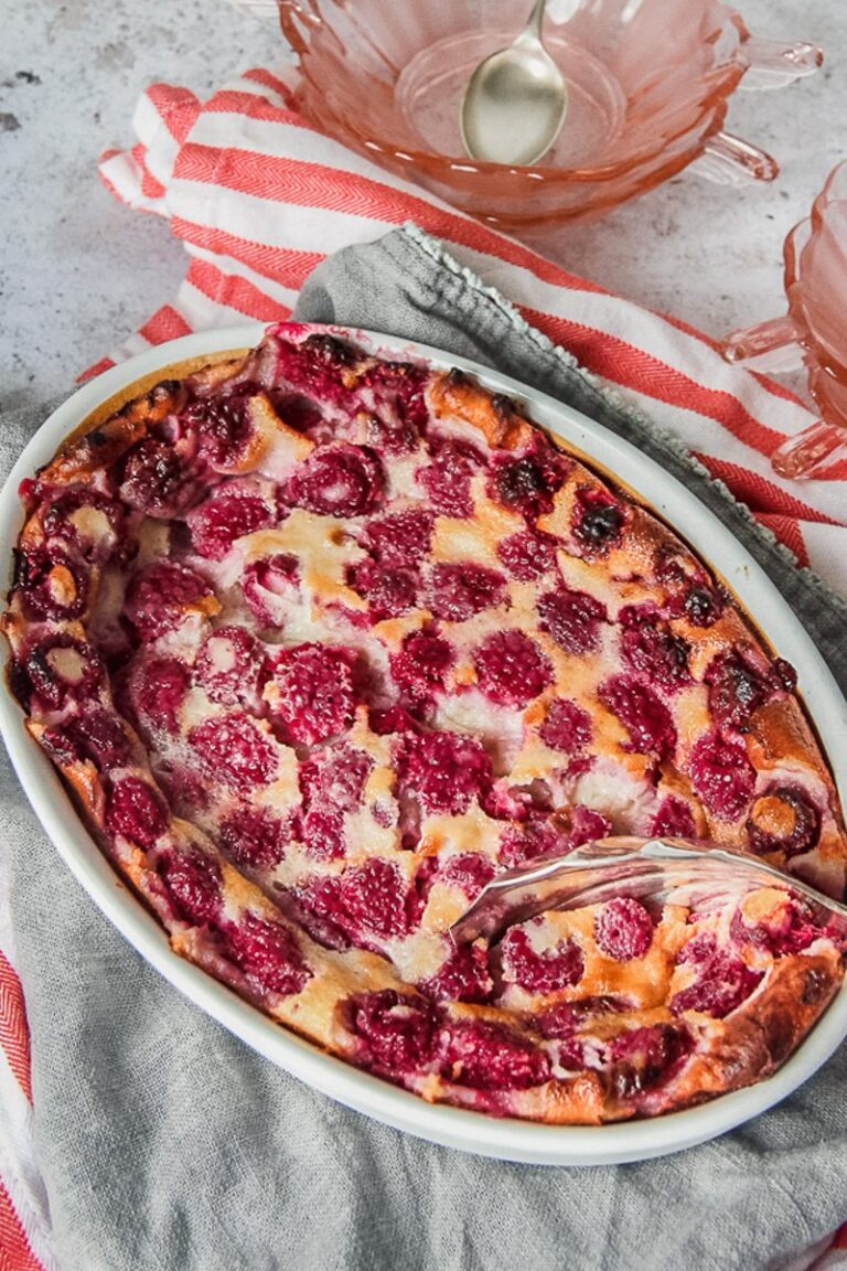 Raspberry Clafoutis - roamingtaste.com