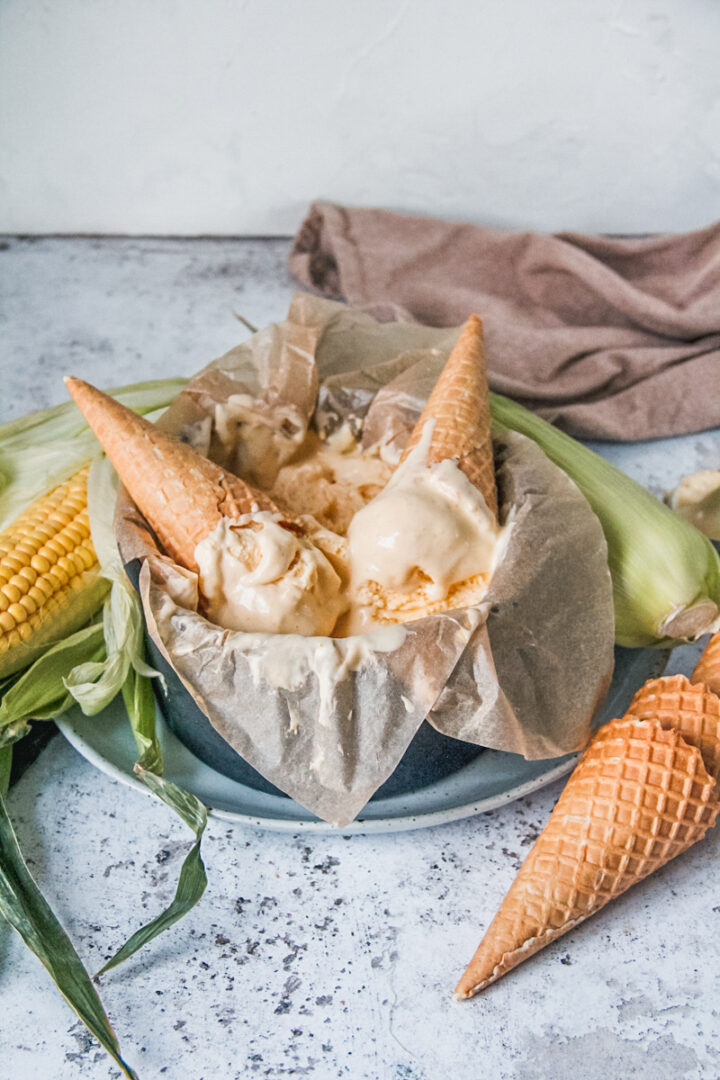 No Churn Corn Ice Cream - roamingtaste.com