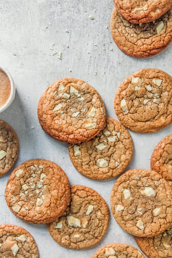 Mocha Cookies - roamingtaste.com